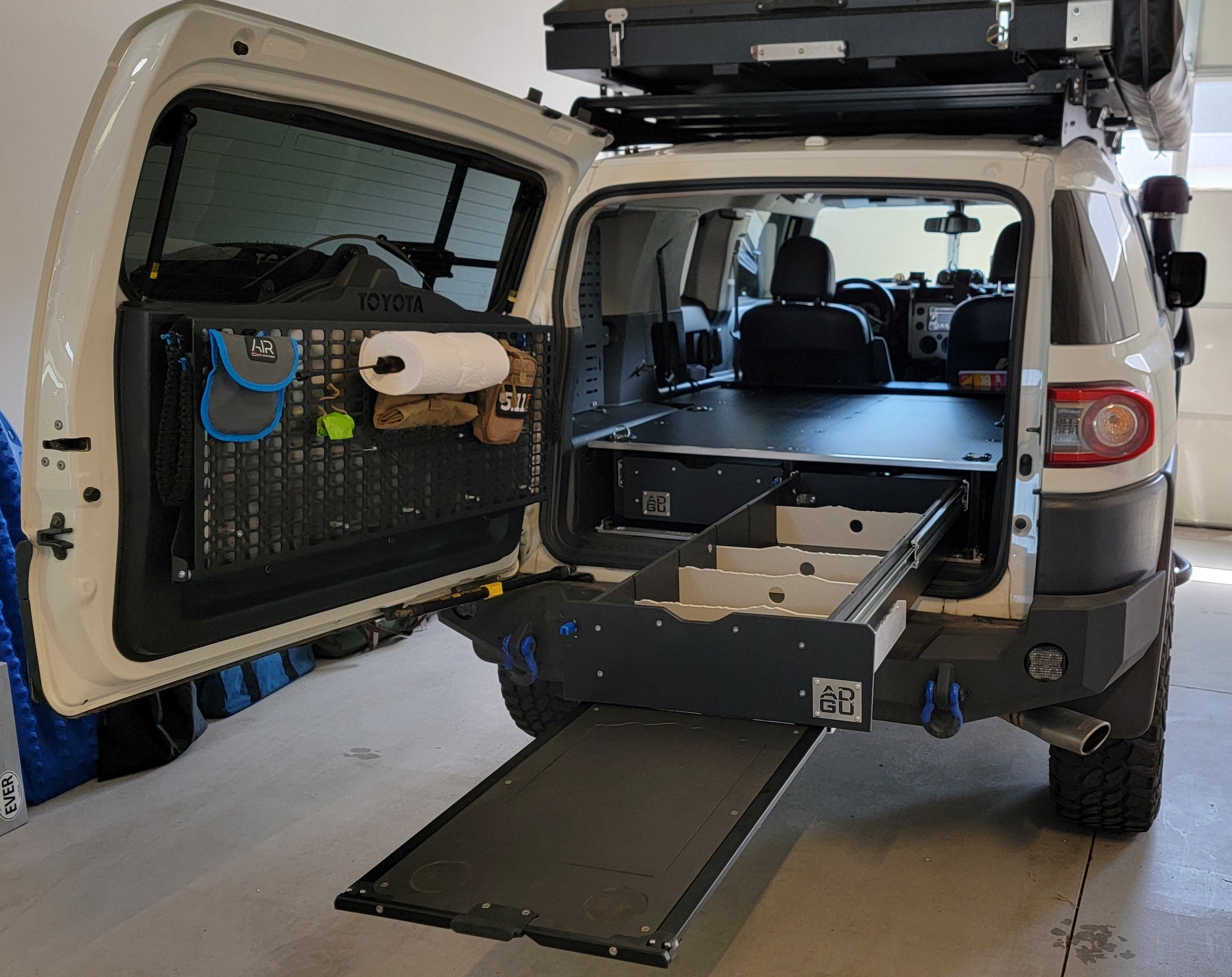 SS1 - FJ Cruiser Sleeping Platform / Drawers – Air Down Gear Up